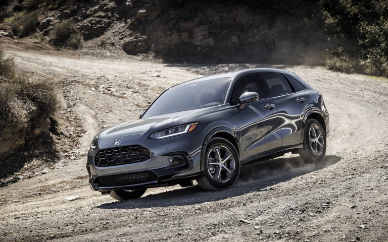 Kia Seltos 2024 vs. Subaru Crosstrek vs. Honda HR-V, lequel choisir?