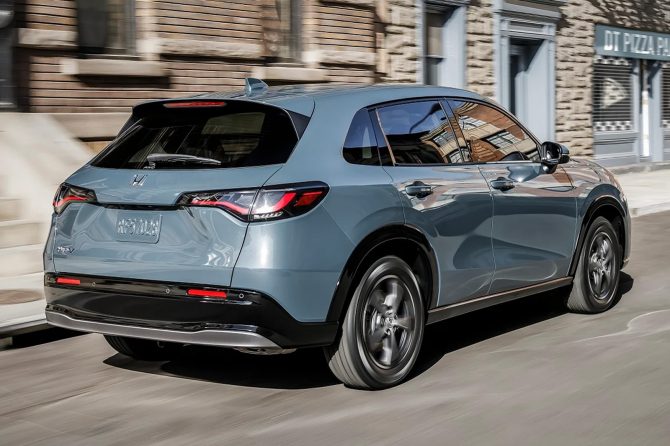 Kia Seltos 2024 vs. Subaru Crosstrek vs. Honda HR-V, lequel choisir?